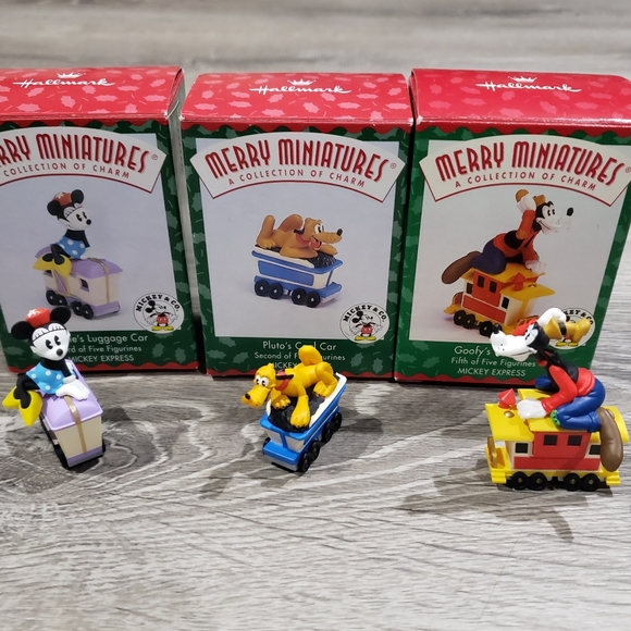 Disney | Holiday | Disney Hallmark Merry Minatures Set Of 3 Minnie ...